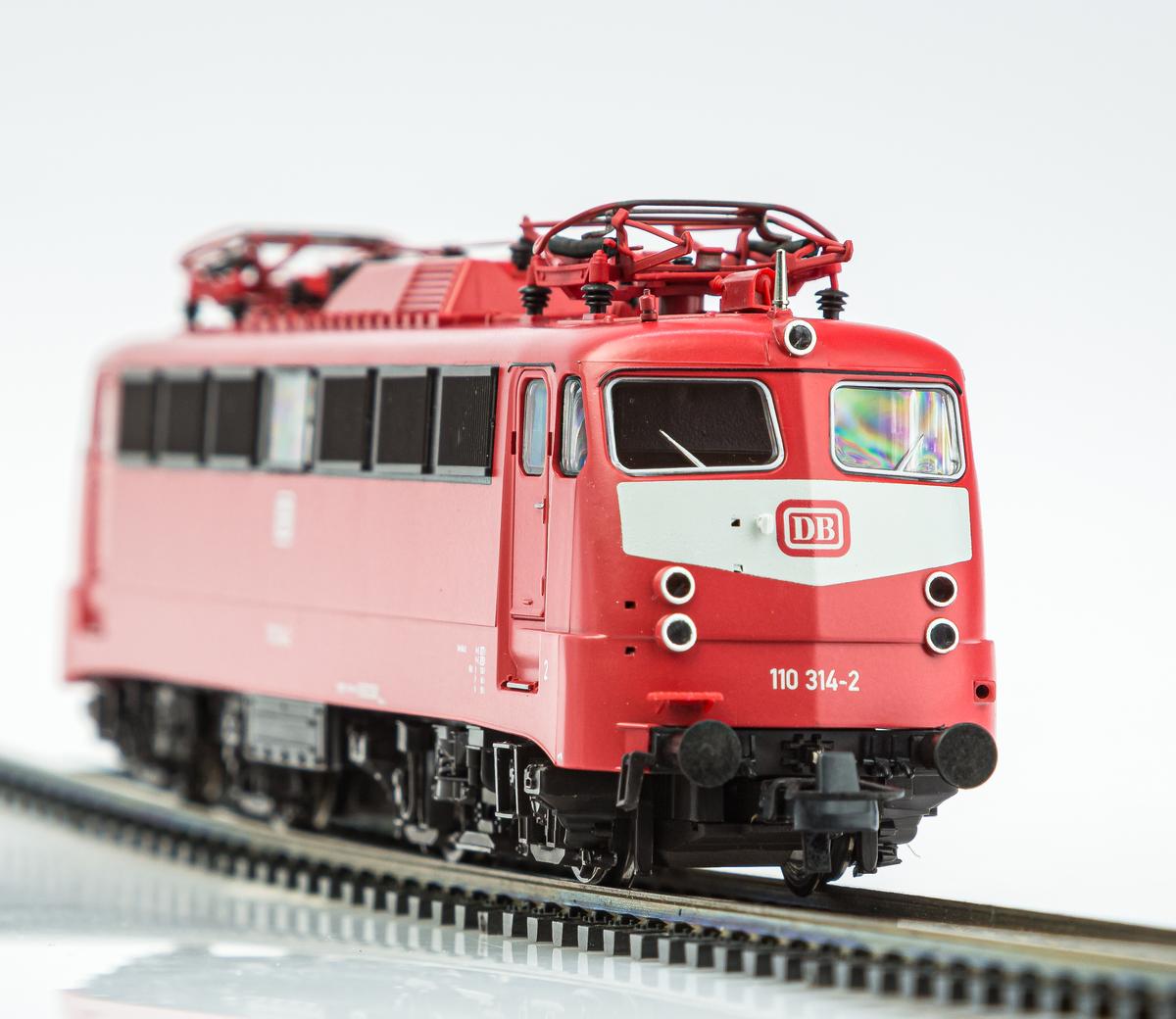 Memoba - Produktdetail Roco ro73072 DB Elektrolokomotive 110 291-2 ...